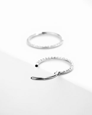 Cercei Piercing Helix - Găsește Cerceii Piercing Ideali